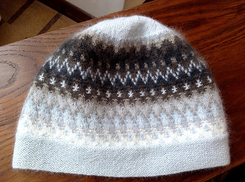 Ravelry: Gothic Window Hat pattern by Kerstin Olsson