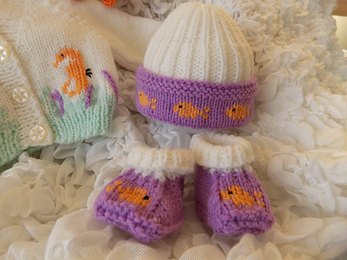 Ravelry: Premature Baby 10in Sea Set pattern by Angela Turner