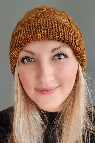 Ravelry: Gentle Waves DK Hat pattern by Beatrice Alexander-Howden