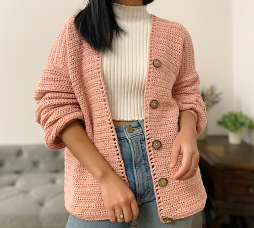 Ravelry: Button up cardigan pattern by Wannipa Yunker
