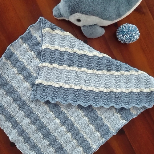 Ravelry: Waves baby blanket pattern by Knitting For Breakfast