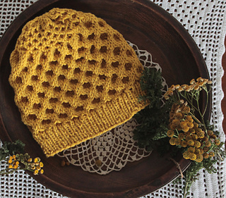 Ravelry: Honey hat pattern by Knitting For Breakfast