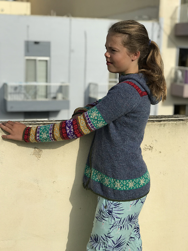 Ravelry: Cardigan Dagi pattern by Astrid Tueting