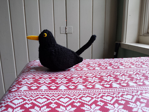 Ravelry: Blackbird pattern by Nicky Stewart