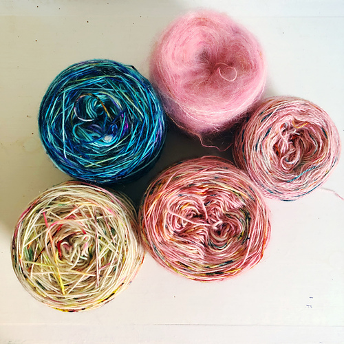 Ravelry: Taffeta pattern by Lesley Anne Robinson