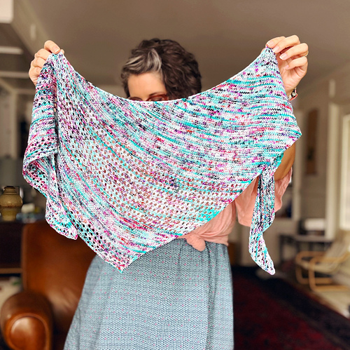 Ravelry: Rebel Girl Shawl pattern by Lesley Anne Robinson