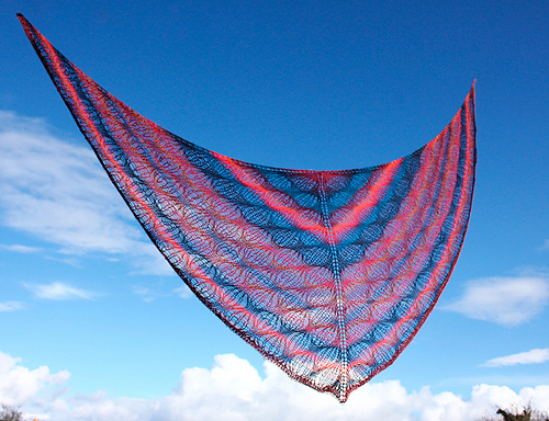 Ravelry: Bubbles Triangle pattern by Kieran Foley