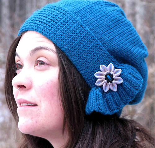 Ravelry: Joyful January Hat pattern by Ash Kearns