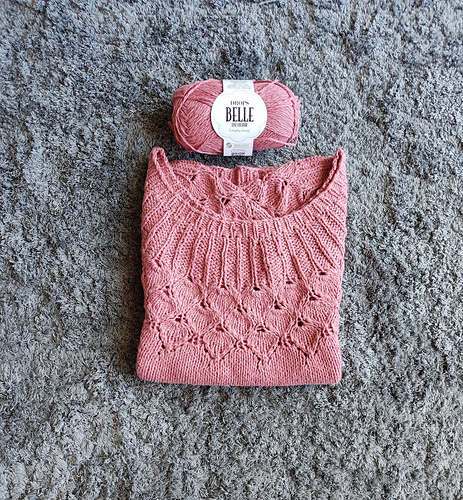 Ravelry: 222-32 Swing by Spring Top pattern by DROPS design