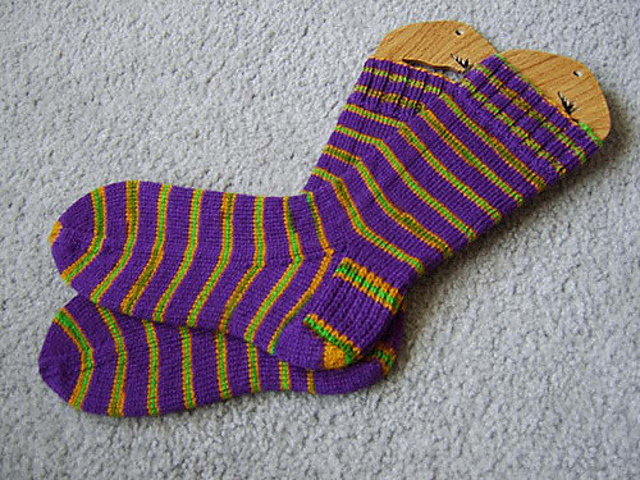 Ravelry: Super Simple Socks pattern by Allison Sarnoff