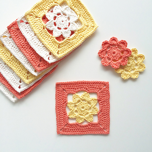 Ravelry: Easy Peasy Flower Squares pattern by Aki M