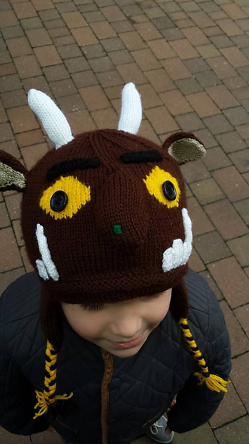 Ravelry: DK - Gruffalo Style (look slike) Hat pattern by Knits-r-us