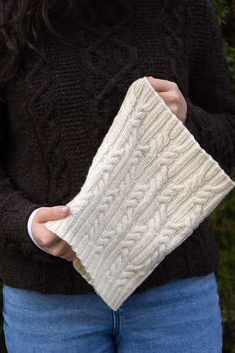 Ravelry: Vanilla Velvet pattern by Anne Hanson