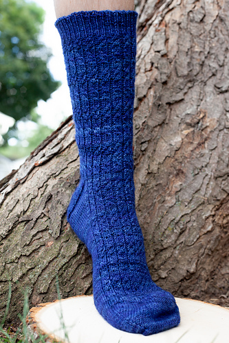 Ravelry: Light Shimmer Sock pattern by Anne Hanson