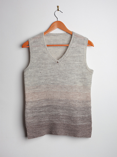 Ravelry: Misty Depths pattern by Anne Hanson