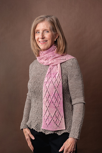 Ravelry: I Kiss and Tell pattern by Anne Hanson