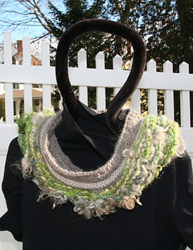 Ravelry: Saturn's Rings Cowl pattern by Knitted Moon Designs