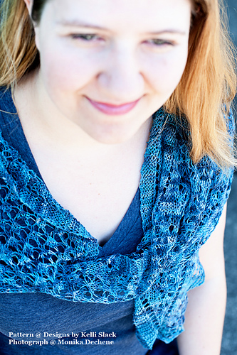 Ravelry: Tina Shawlette pattern by Kelli Slack