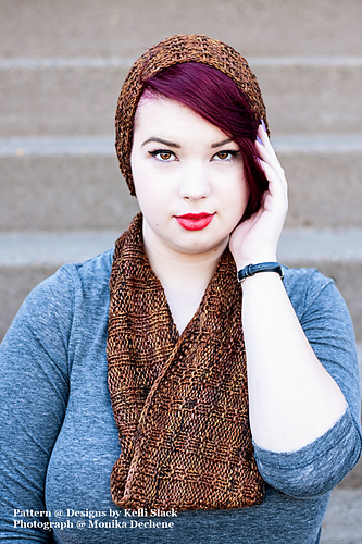Ravelry: Scooby Cowl pattern by Kelli Slack