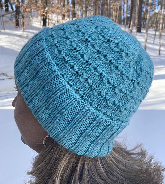 Ravelry: Moondance Hat pattern by Chit Chat Knits