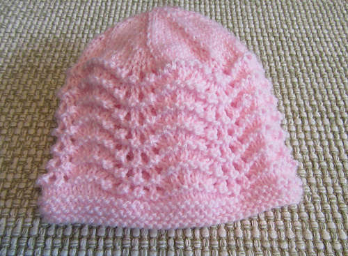 Ravelry: Old Shale Lace Baby Hat pattern by marianna mel