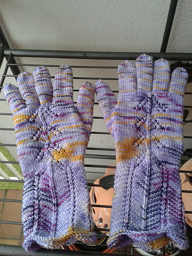 Ravelry: Thunderstone Gauntlets pattern by Jennifer Hagan