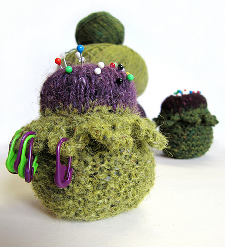 Ravelry: Thistle Pincushion pattern by Sarah Barczyk