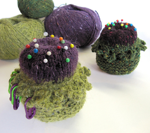 Ravelry: Thistle Pincushion pattern by Sarah Barczyk
