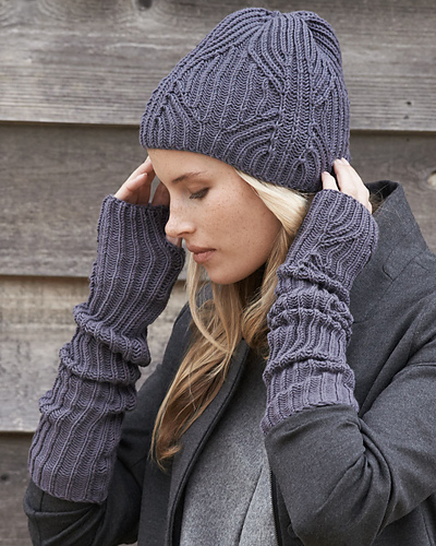 Ravelry: Brioche Beanie & Mitts pattern by Cleckheaton