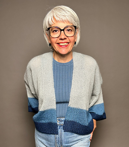 Ravelry: Kimono-Cardigan pattern by Dani Bauer