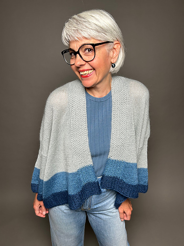 Ravelry: Kimono-Cardigan pattern by Dani Bauer