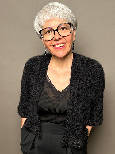 Ravelry: Kimono-Cardigan pattern by Dani Bauer