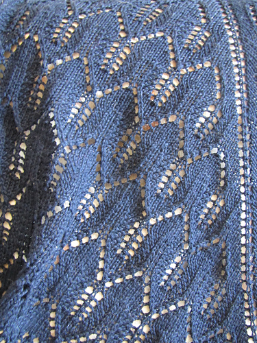 Ravelry: Chevron Leaf Shawl pattern by Patons