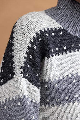 Ravelry: Blaire pattern by Sandi Prosser