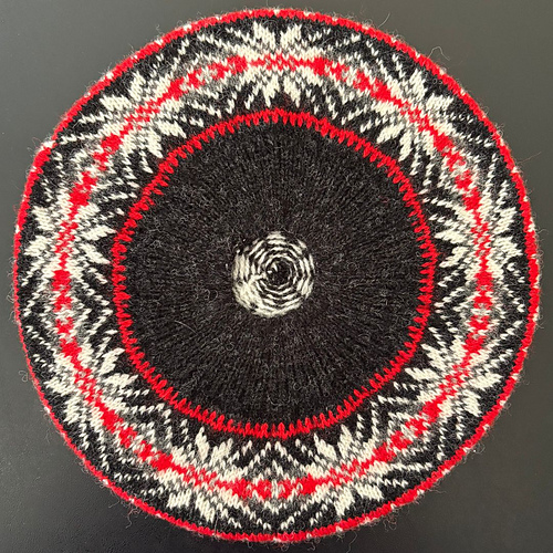 Ravelry: Knitting Jenny 65: Fair Isle Tam o’ Shanter pattern by ...