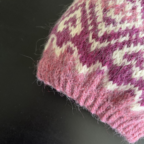 Ravelry: Knitting Jenny 108: Icelandic Lopi Wool Ski Hat pattern by ...