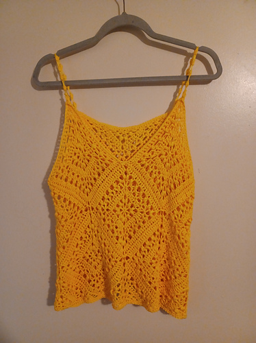 Ravelry: Tulip Square Top pattern by Wilma Westenberg