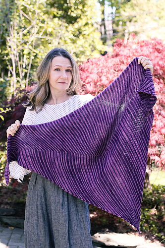 Ravelry: Velvetine Lines pattern by Jennifer Dassau