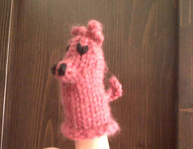 Ravelry: knittingwithwords' Pig finger puppet