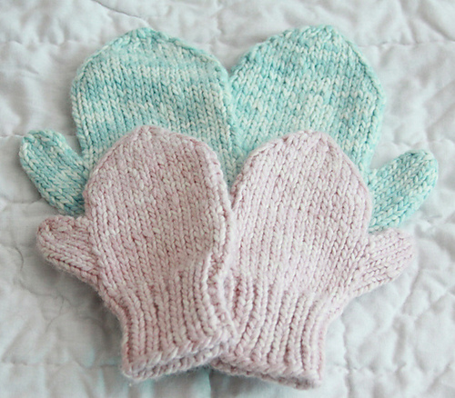 Ravelry: Easy Knit Mittens pattern by Lion Brand Yarn