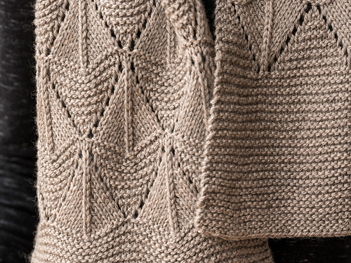 Ravelry: Diamonds on a Scarf pattern by Kelene Kinnersly