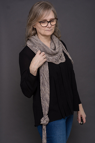 Ravelry: Pretty Little Scarf pattern by Kelene Kinnersly