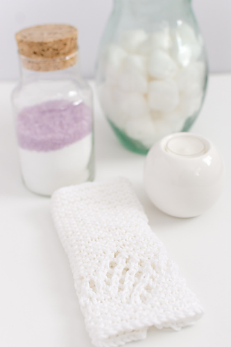 Ravelry: Diamond Edged Spa & Dish Cloth pattern by Kelene Kinnersly