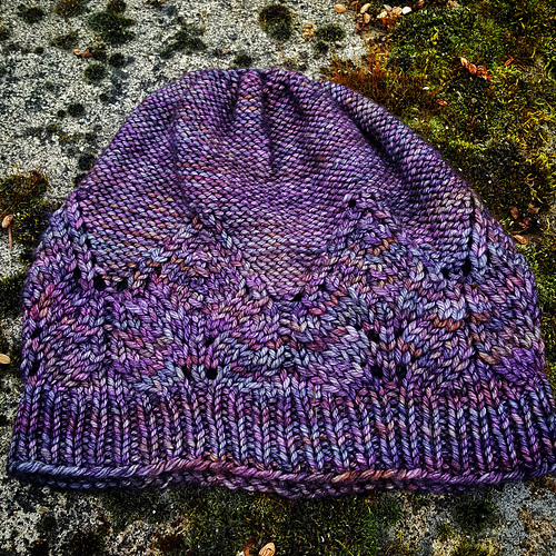 Ravelry: Bris Beanie pattern by Erika Stevenson