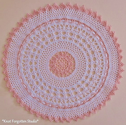 Ravelry: Christmas Shells Doily pattern by Katherine Eng