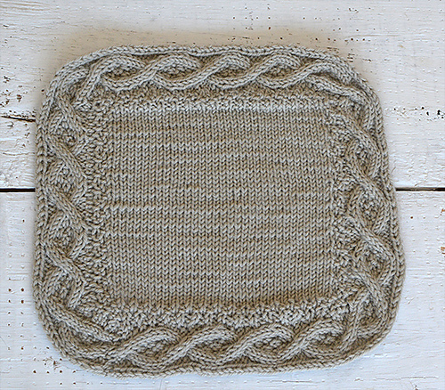 Ravelry: Add a Seamless Cable Border to a Blanket pattern by Lara Simonson
