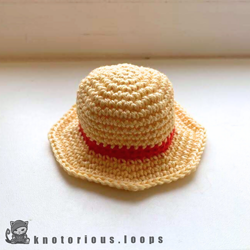 Ravelry: Amigurumi Straw Hat pattern by knotorious loops