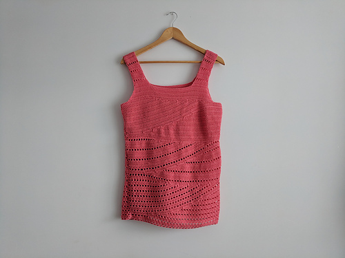 Ravelry: Slide Tank Top pattern by Linda Skuja