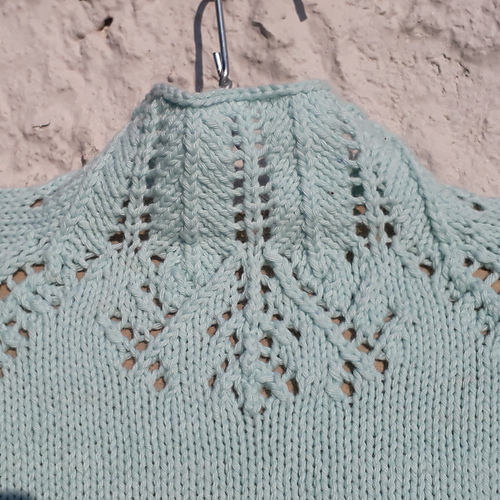 Ravelry: KOBRI number 13 pattern by Brigitte Kohn