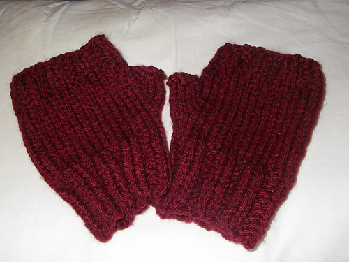 Ravelry: Easy Half Mitten 106 pattern by Michelle Porter